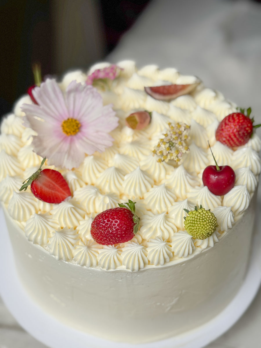 Sparkle cake – Salted Butter Company